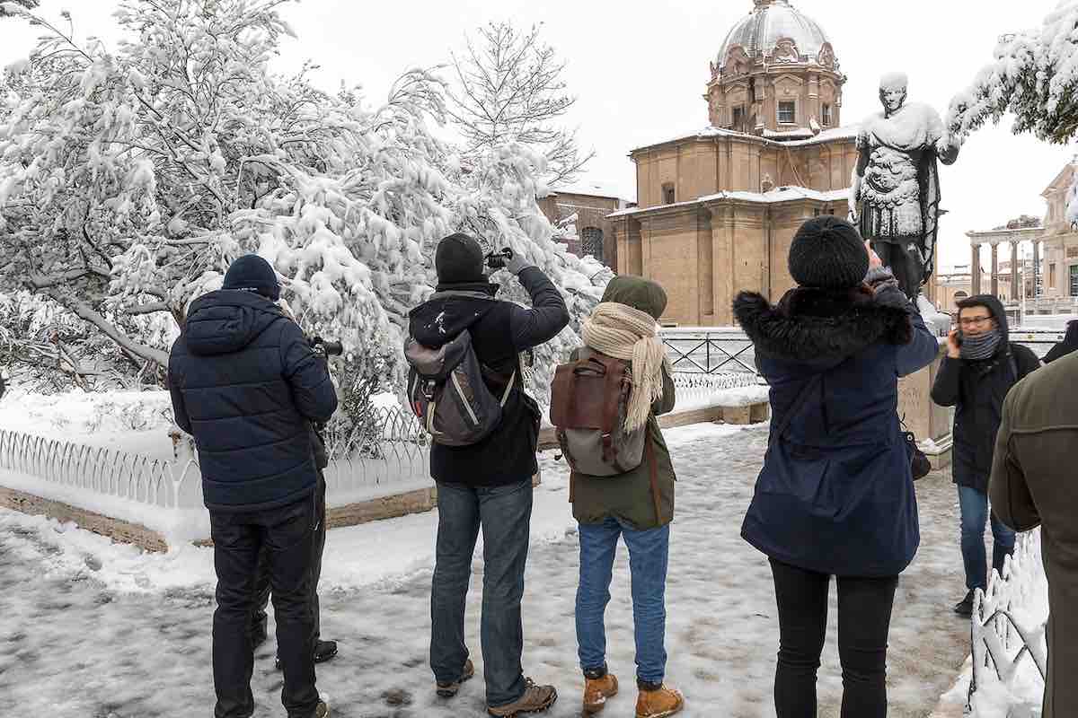 Here's How Often it Snows in Rome, Italy, From a Local